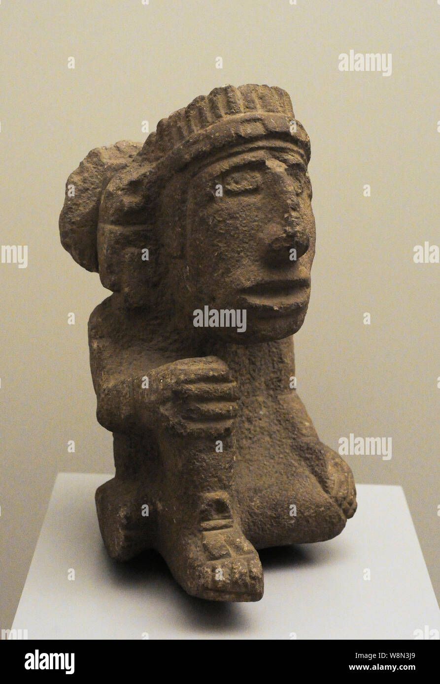 Aztec sculpture hi-res stock photography and images - Alamy
