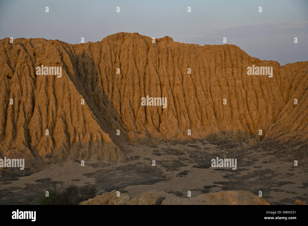 Burial Mounds,Treasures,Tombs,Pyramids,Erosion over Time,Moche Noblemen ...