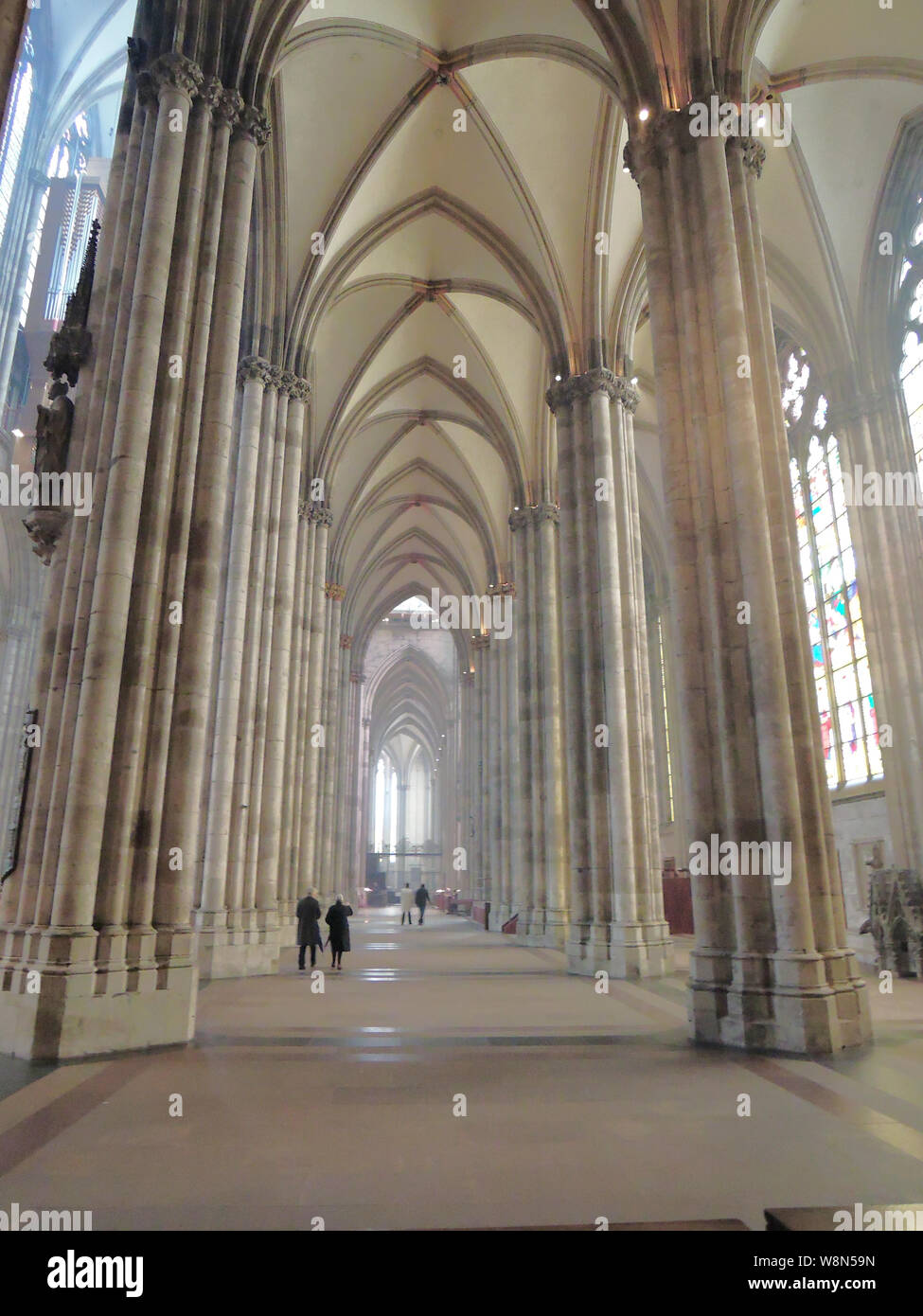 Cologne cathedral germany interior hi-res stock photography and images ...