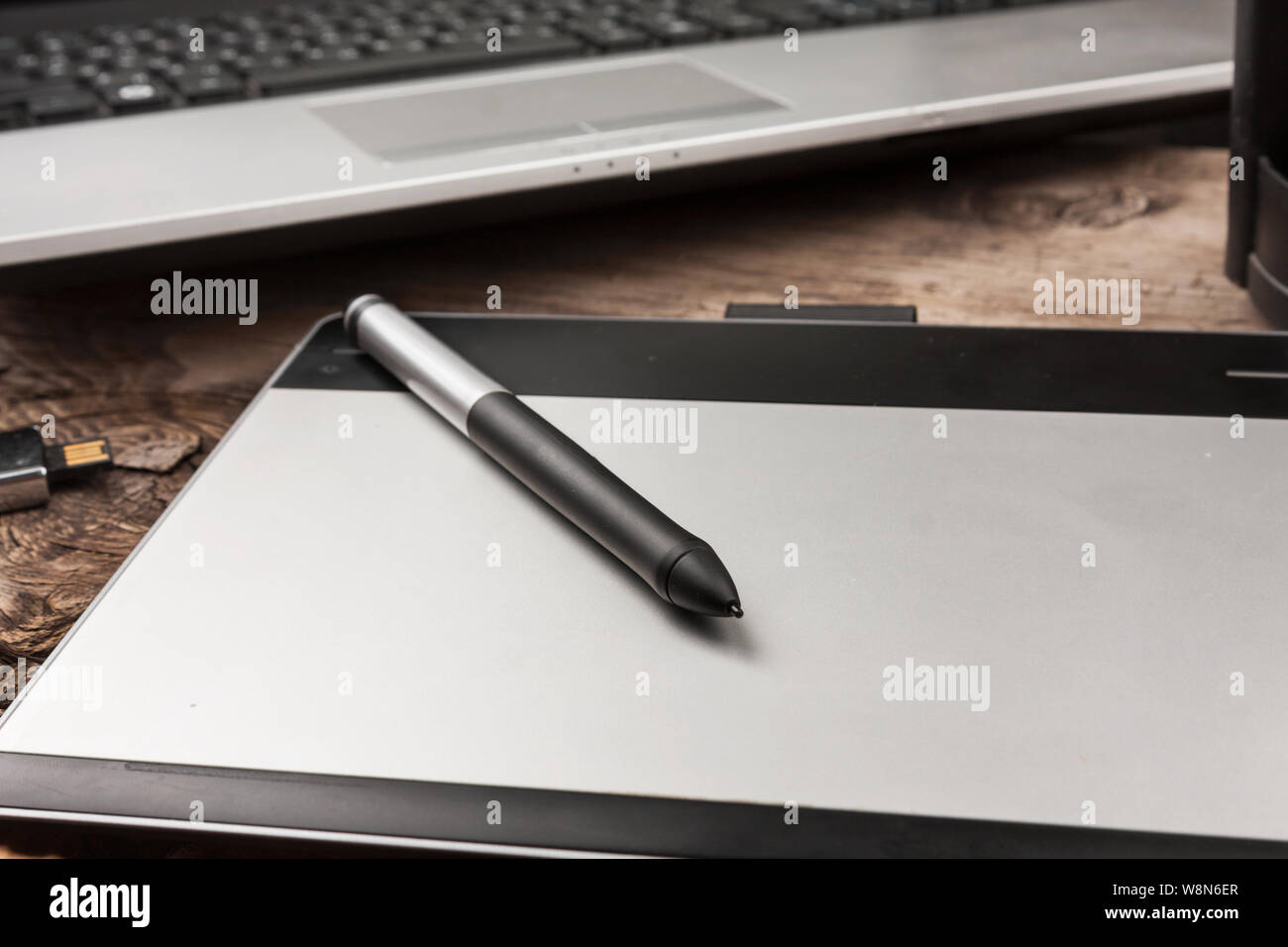 Computer tablet stylus close up hi-res stock photography and images - Alamy