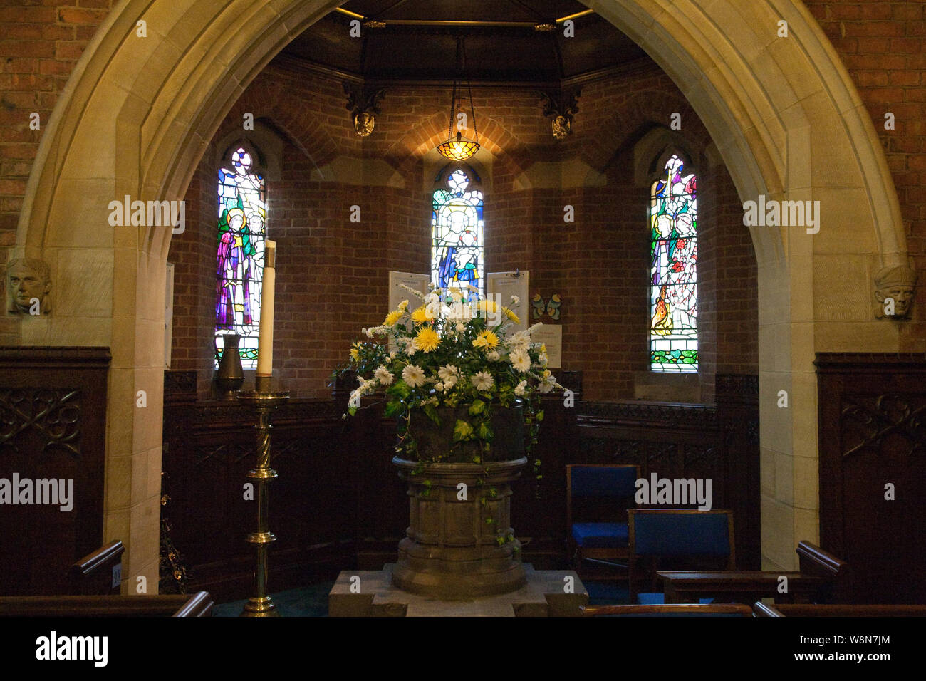 Anglo catholic service hi-res stock photography and images - Alamy