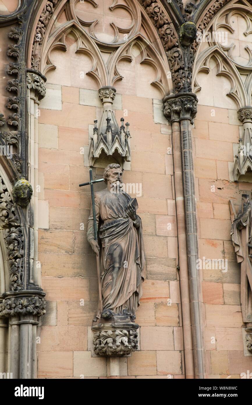 Anglo catholic priest hi-res stock photography and images - Alamy