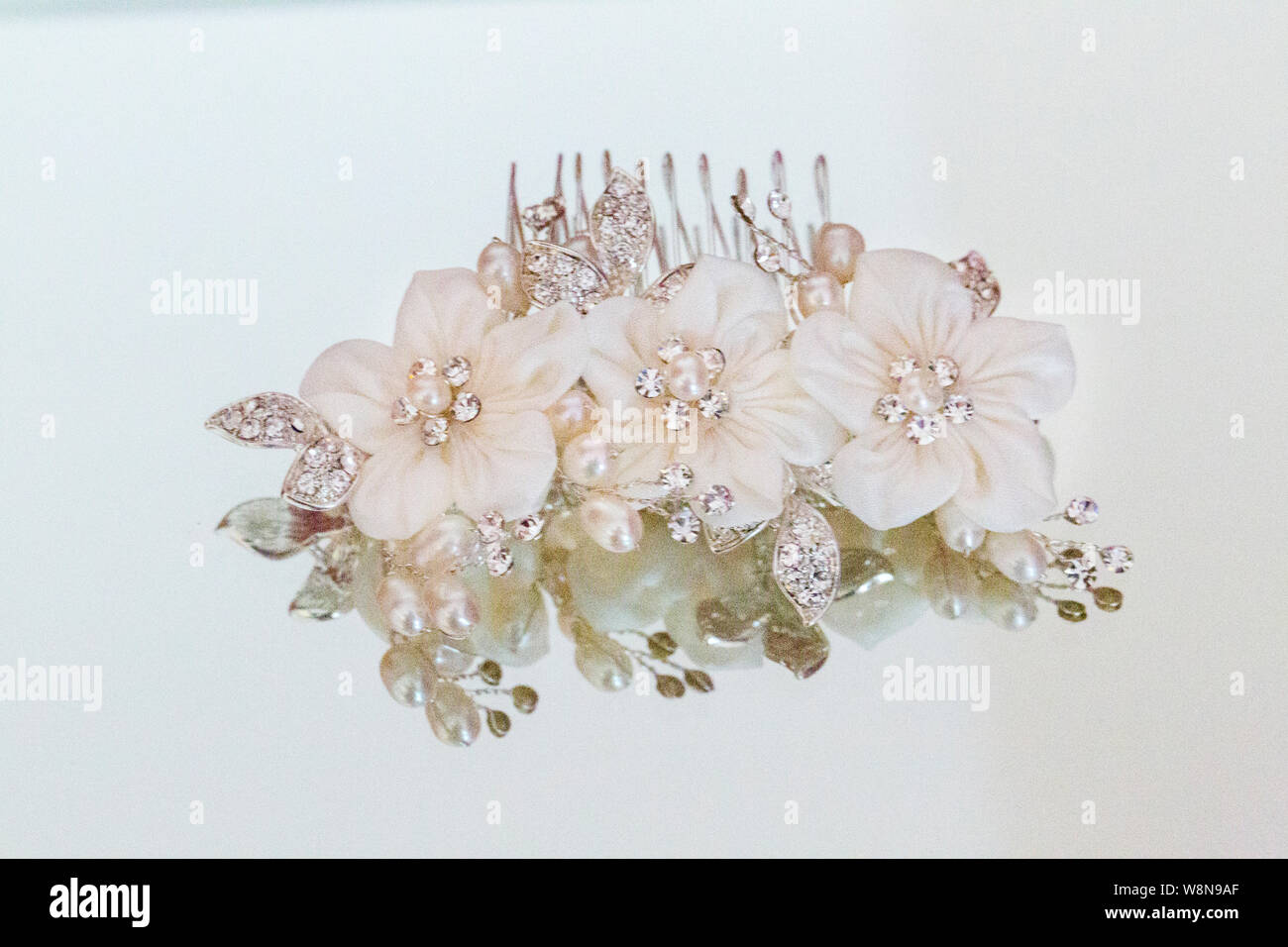 Diamond Tiara High Resolution Stock Photography and Images - Alamy