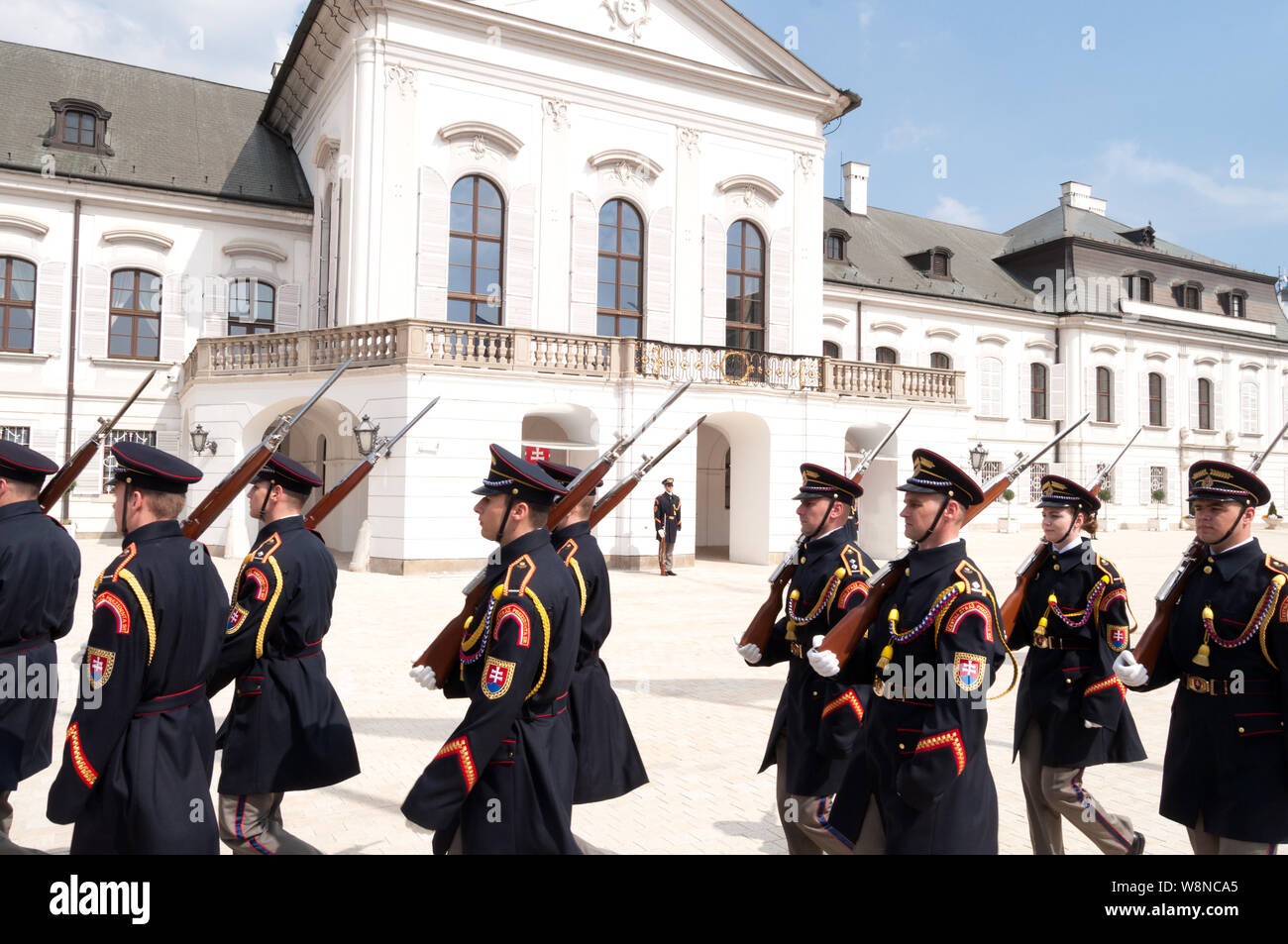 Slovak presidential guard hi-res stock photography and images - Alamy