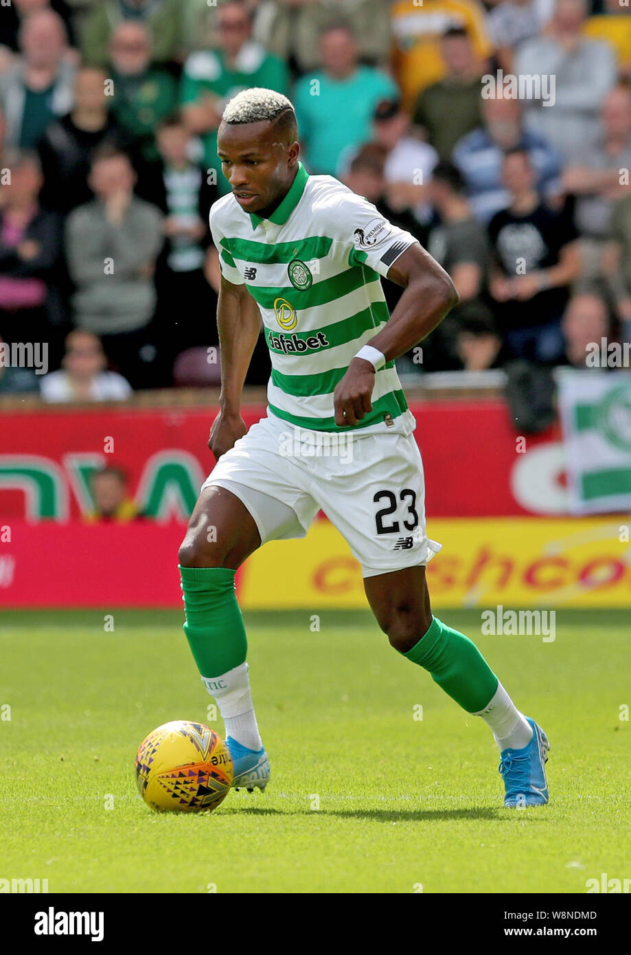 Celtics boli bolingoli on ball hi-res stock photography and images - Alamy
