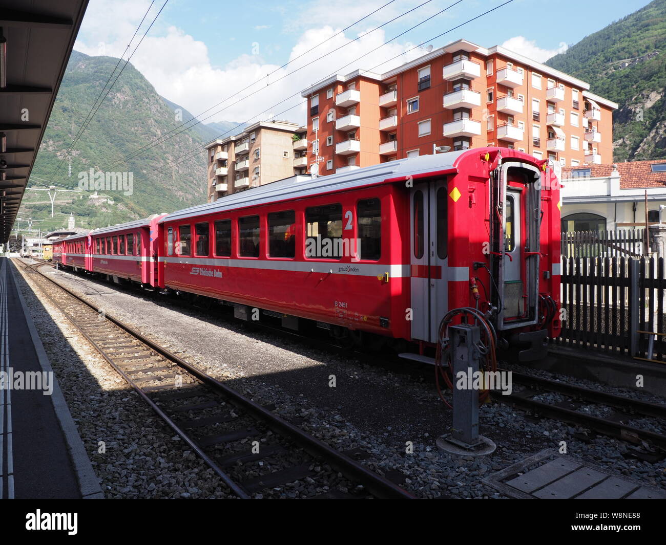 Rhaetian railway in the train station hi-res stock photography and ...