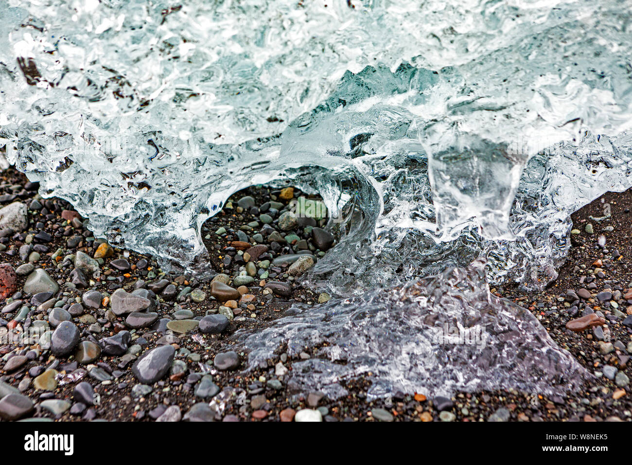 Sparkling pebbles hi-res stock photography and images - Alamy