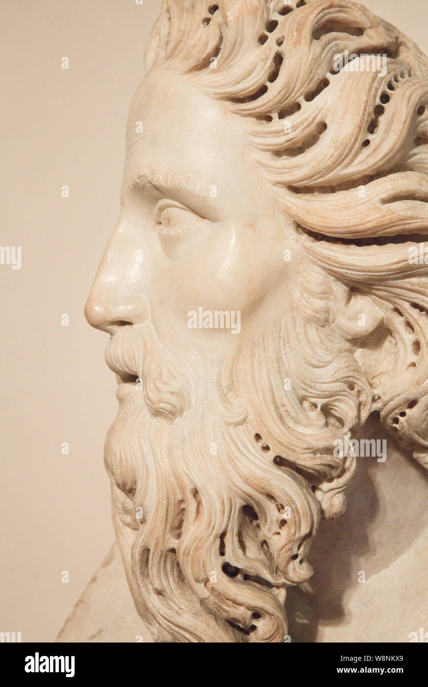 Coloured marble statue hi-res stock photography and images - Alamy