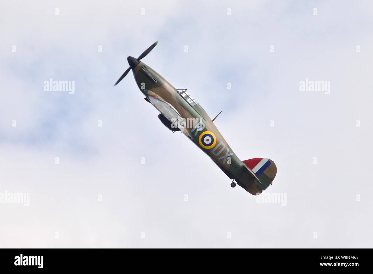 Hawker Hurricane Mk.I P2902 (G-ROBT) Dunkirk Veteran airborne at ...