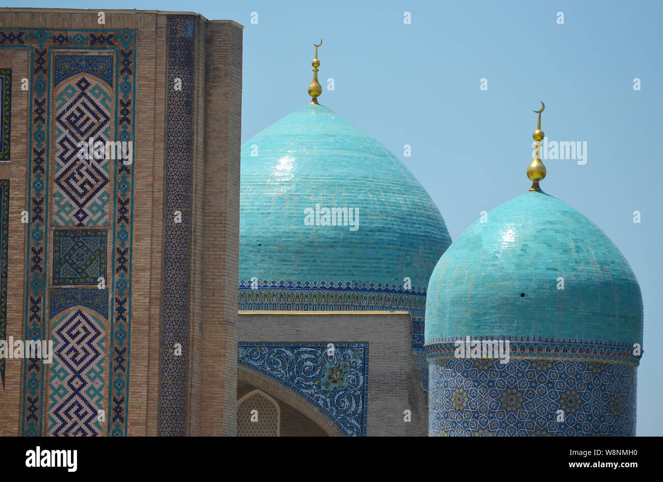 Hast Imam (Hazrati Imam) Square, the main Muslim religious complex of ...