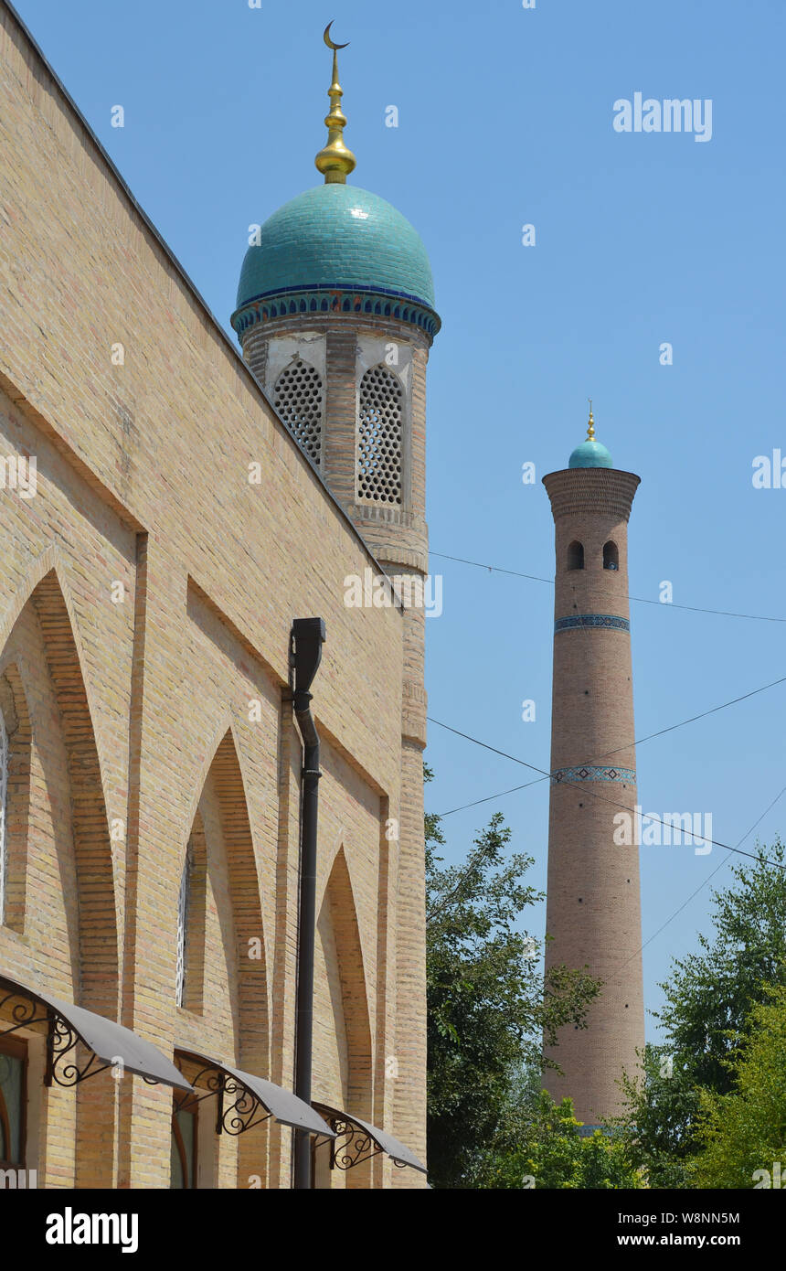 Hast Imam (Hazrati Imam) Square, the main Muslim religious complex of ...