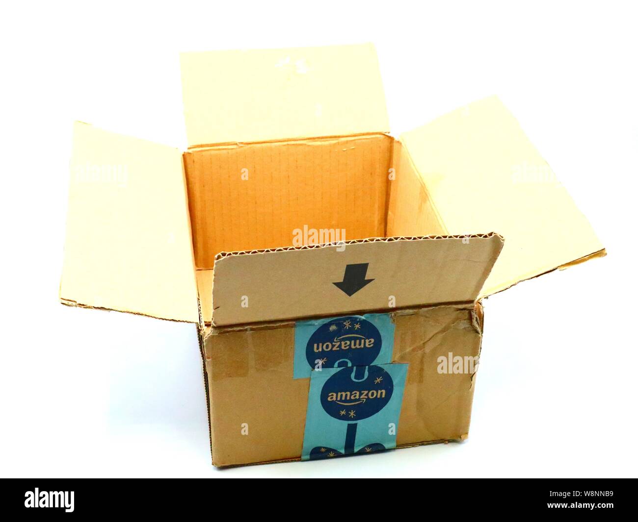 Store drop off logo hi-res stock photography and images - Alamy