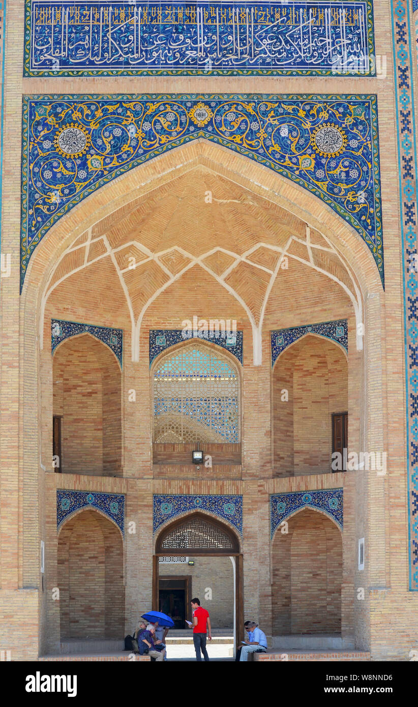 Hast Imam (Hazrati Imam) Square, the main Muslim religious complex of ...