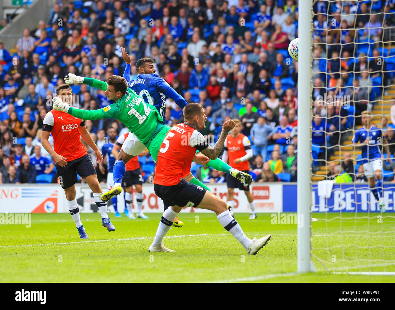 Cardiff, Wales, UK. 10th August 2019. English Championship football ...