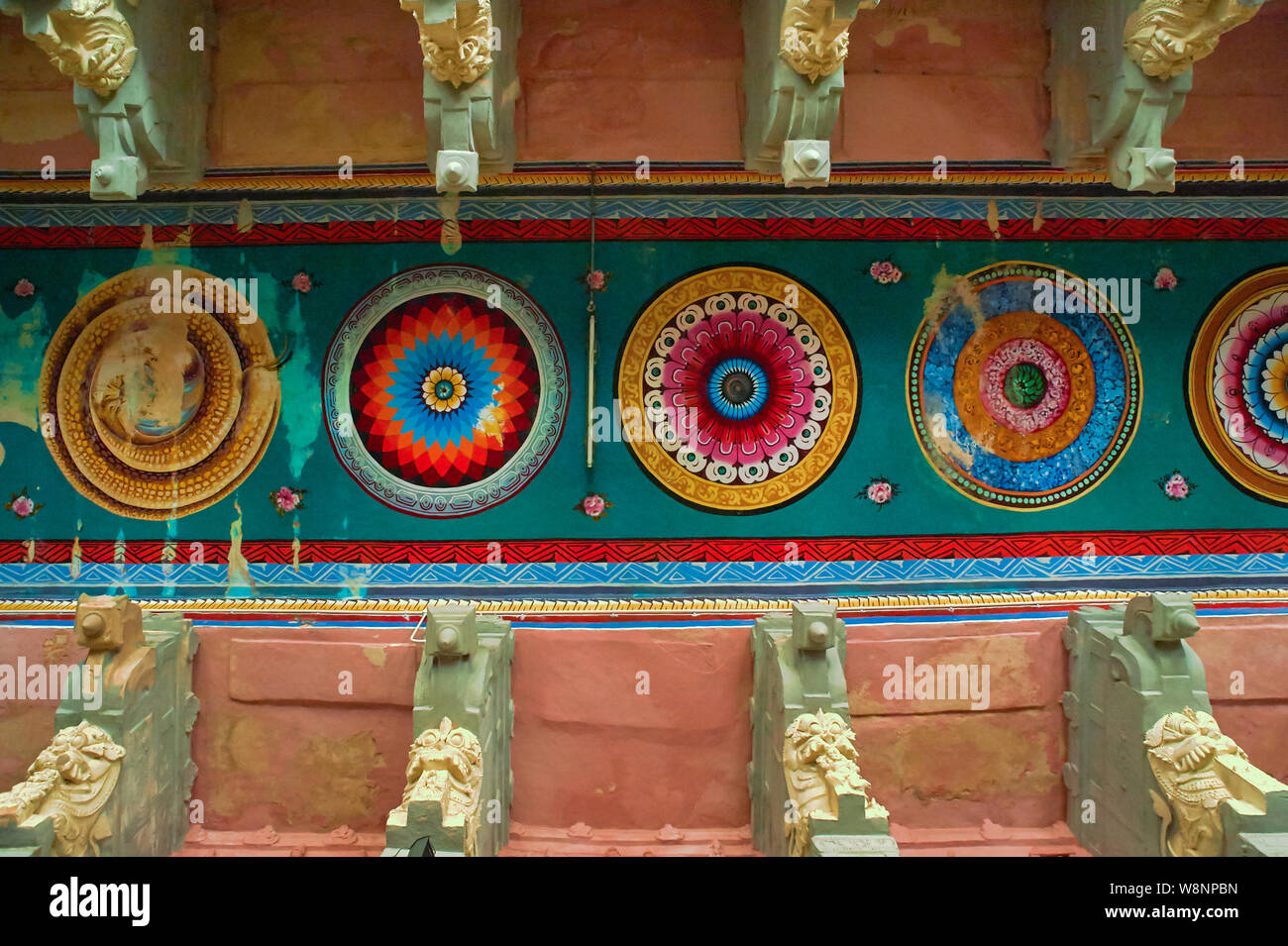 Rameswaram columns hi-res stock photography and images - Alamy