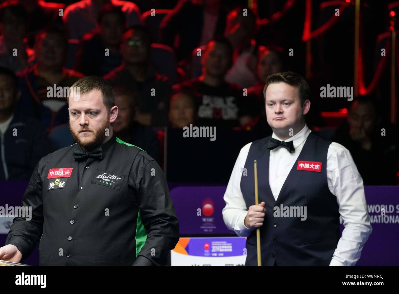 Daqing, China's Heilongjiang Province. 10th Aug, 2019. Shaun Murphy (R ...