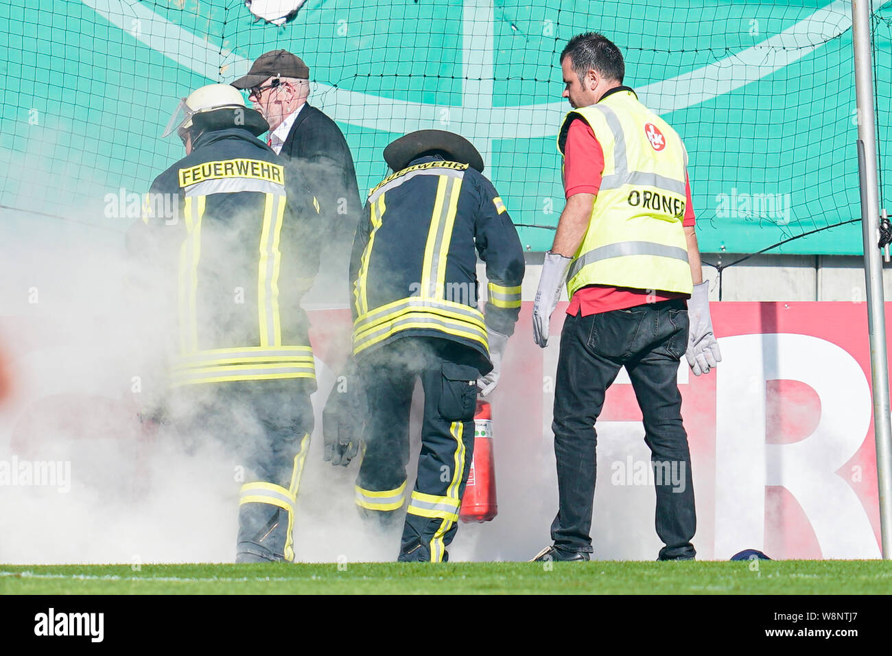 Firefighters Images High Resolution Stock Photography and Images - Alamy