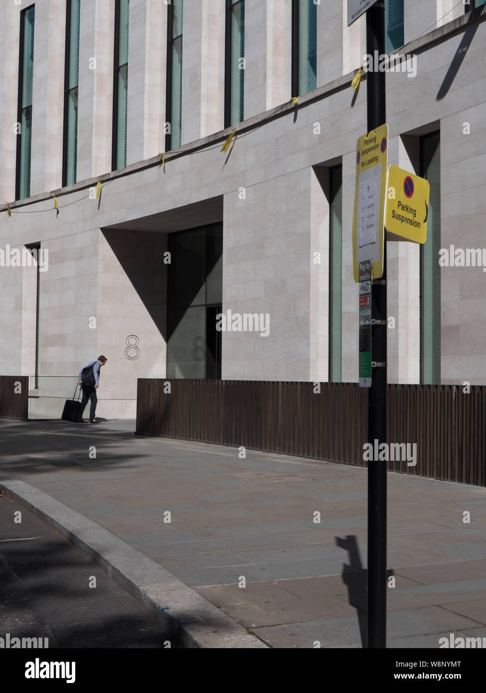 Gam asset management hi-res stock photography and images - Alamy