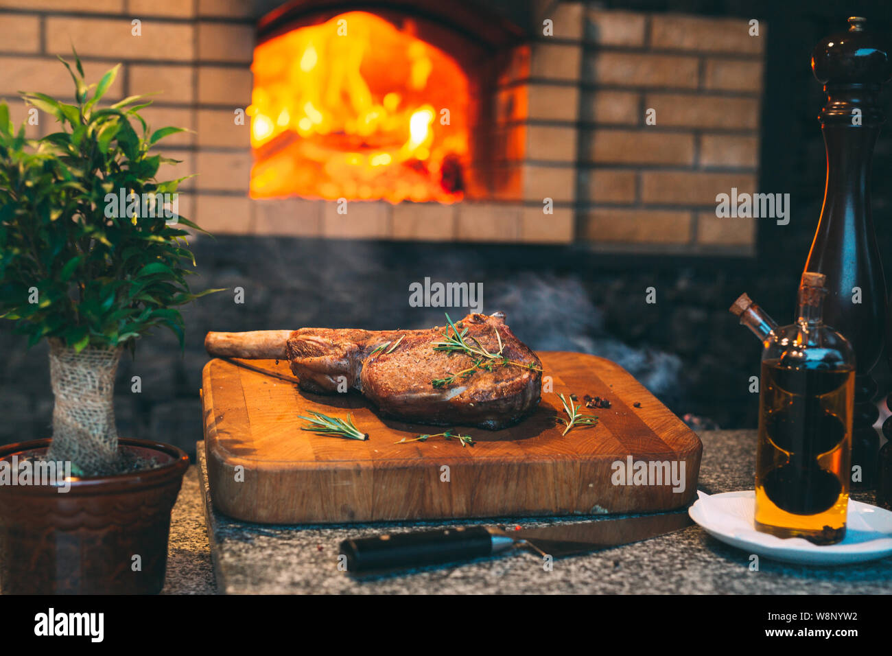 Close up cooking Steak in a stone oven Stock Photo - Alamy