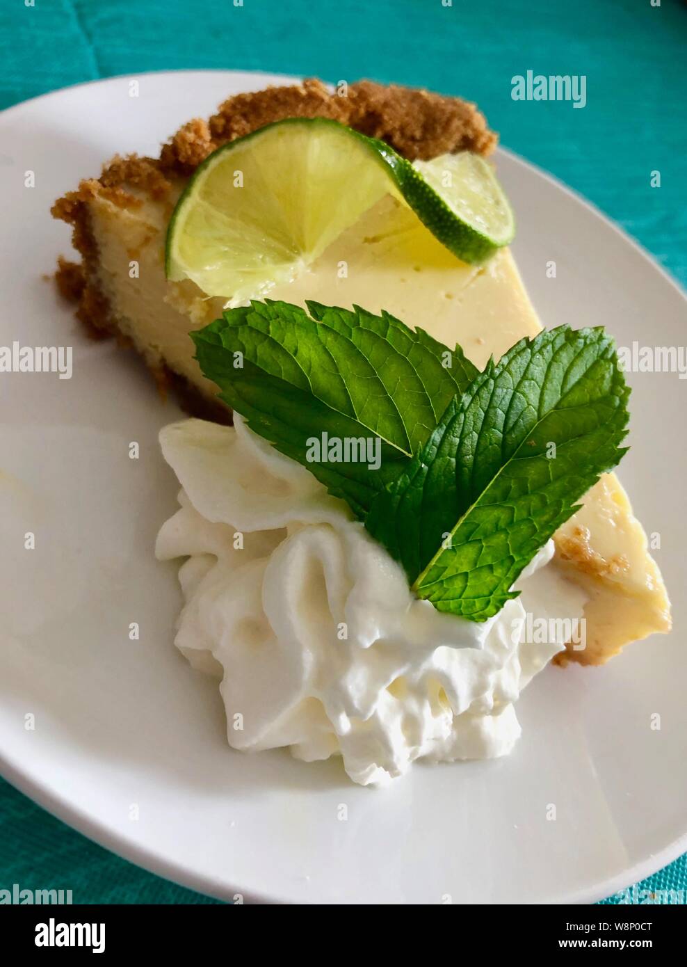 American key lime pie hi-res stock photography and images - Alamy