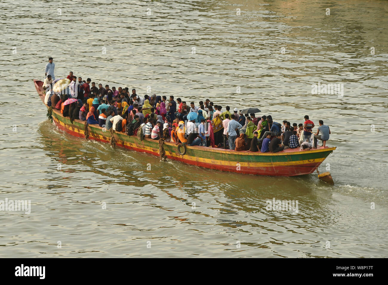 Bangladeshi village boat hi-res stock photography and images - Alamy