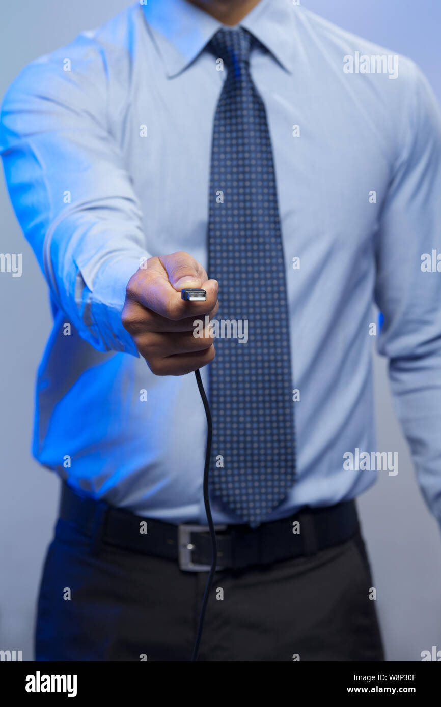Engineer holding cable hi-res stock photography and images - Alamy