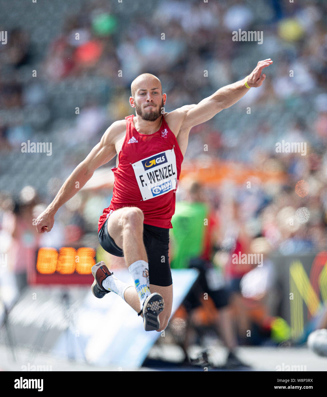 Felix WENZEL (SC Potsdam) 2nd place, action. Final triple jump of the ...
