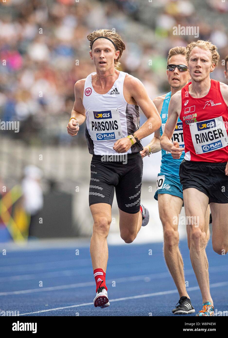 Sam parsons hi-res stock photography and images - Alamy