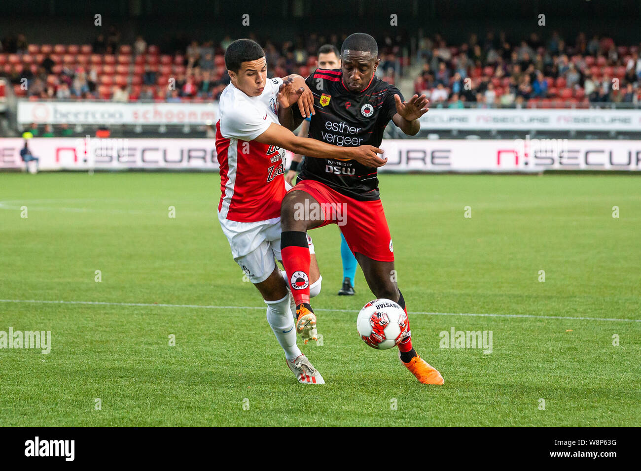 Rayan el azrak hi-res stock photography and images - Alamy