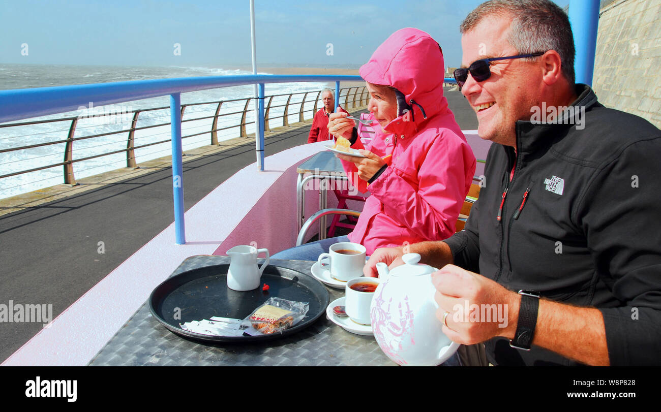 Afternoon tea on the beach hi-res stock photography and images - Alamy