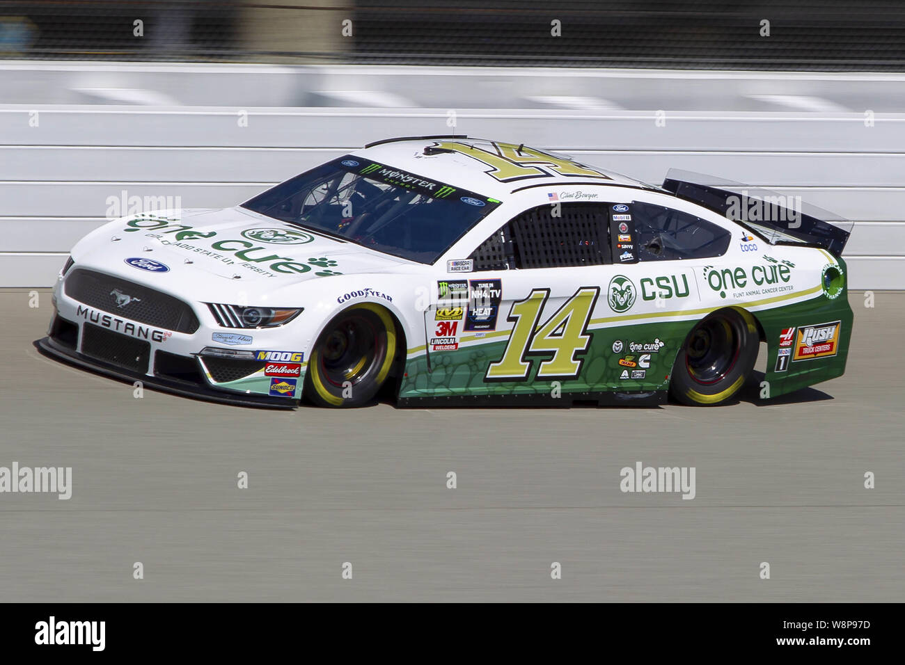 Nascar driver clint bowyer hi-res stock photography and images - Alamy