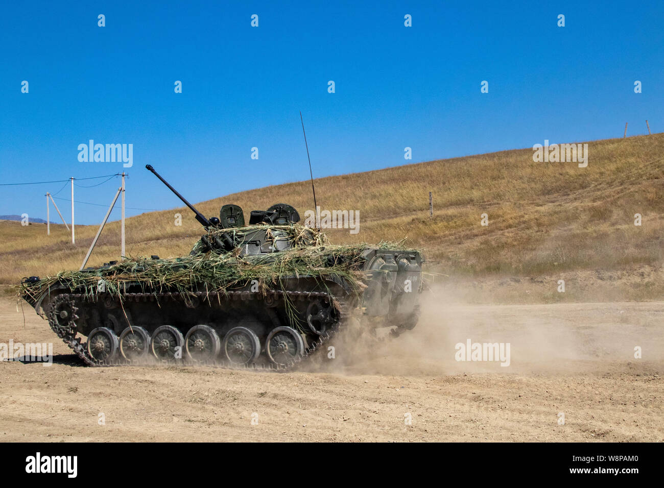 Bmp 2 hi-res stock photography and images - Alamy