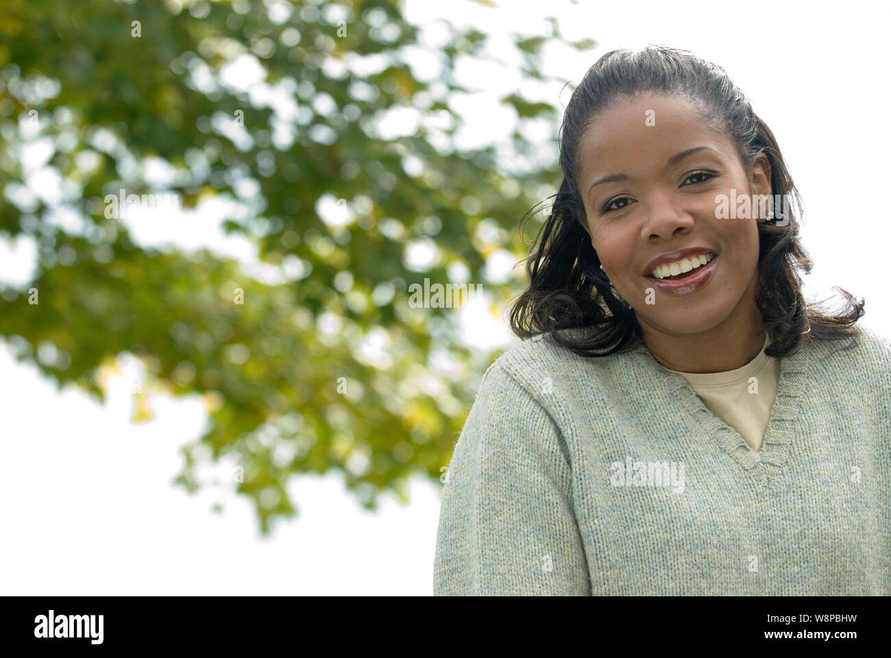 Beautiful woman in the spring Stock Photo - Alamy