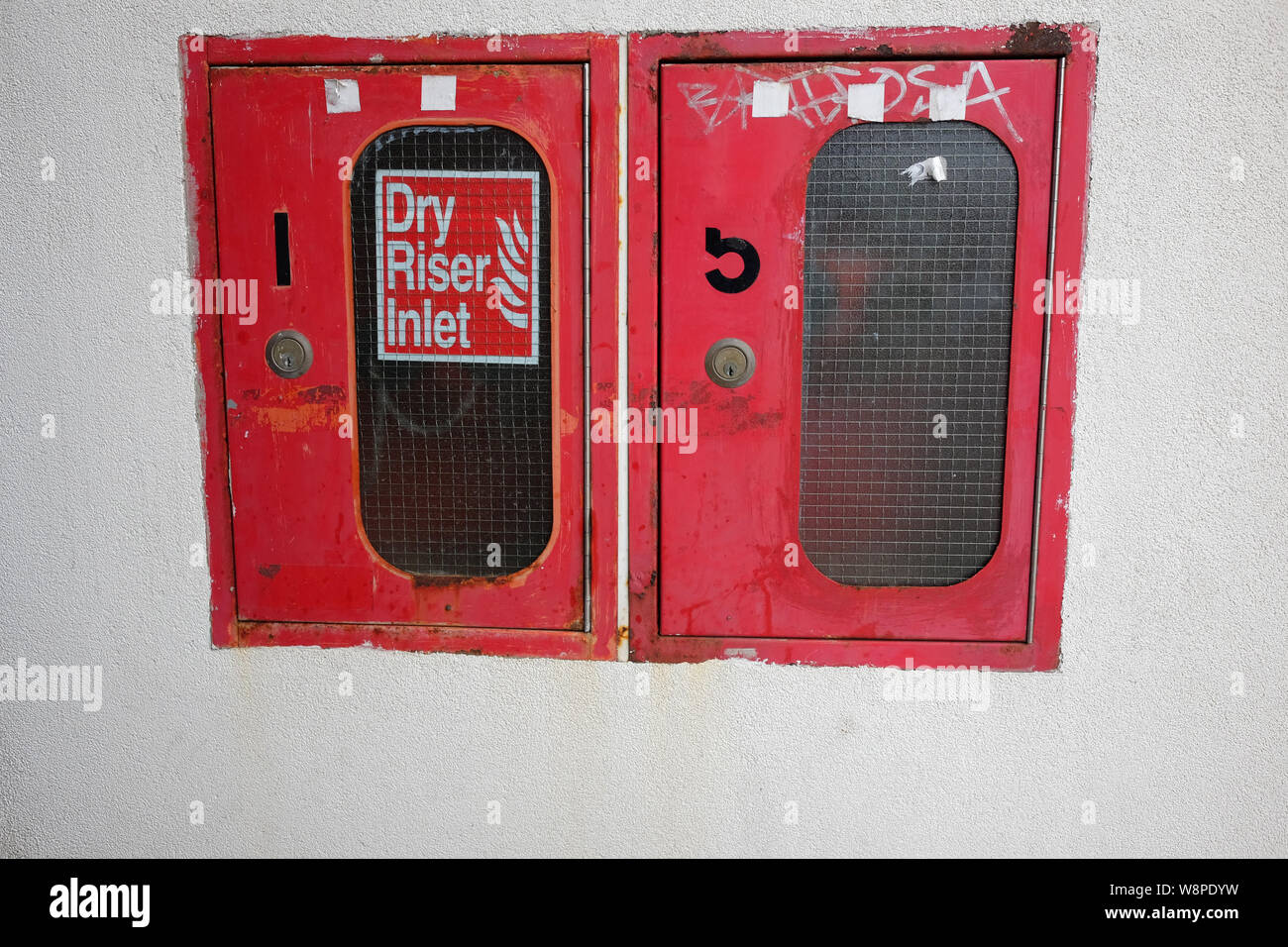 Dry riser hi-res stock photography and images - Alamy