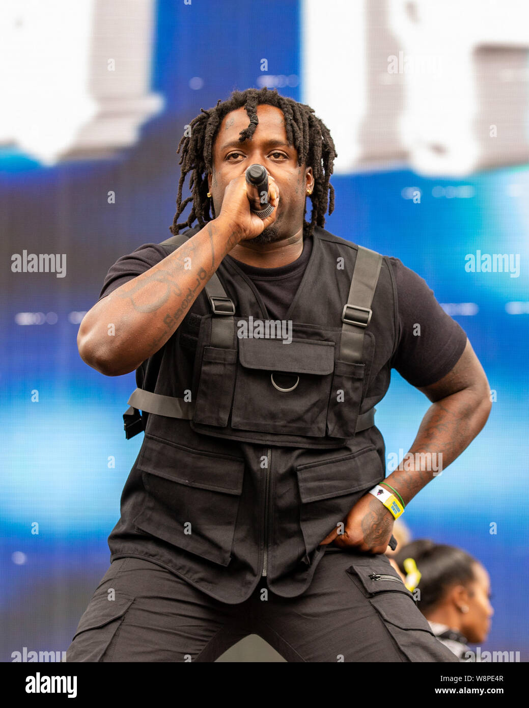 Allblack hi-res stock photography and images - Alamy