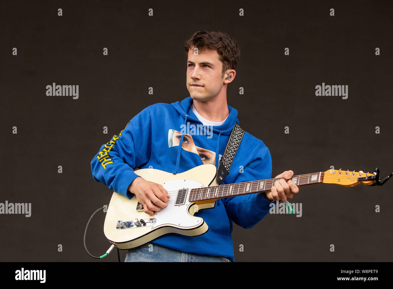 Dylan minnette wallows hi-res stock photography and images - Alamy