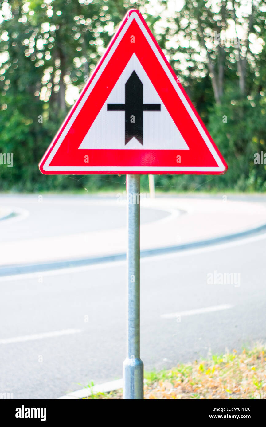 Dutch road sign B3: You should get priority from drivers coming from ...