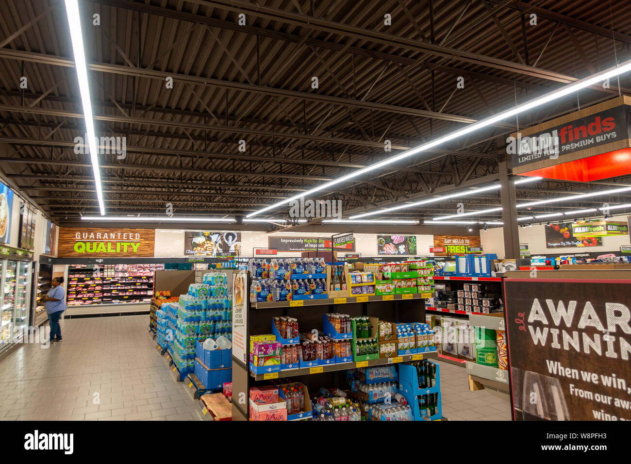 Aldi Store Interior Stock Photos & Aldi Store Interior Stock Images - Alamy