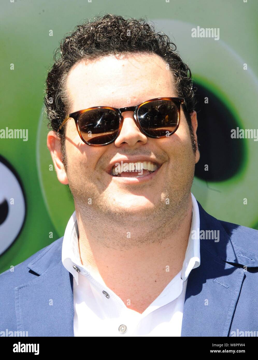 Los Angeles, CA. 10th Aug, 2019. Josh Gad at arrivals for THE ANGRY ...