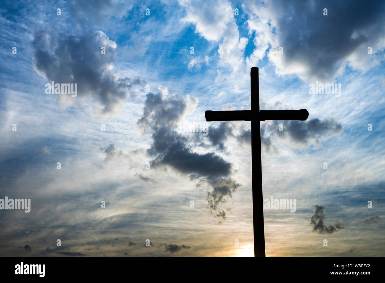Cross shapes hi-res stock photography and images - Alamy