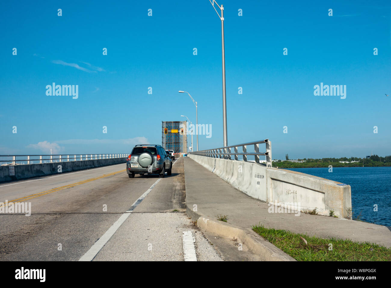 Bridge draw drawbridge florida hi-res stock photography and images - Alamy