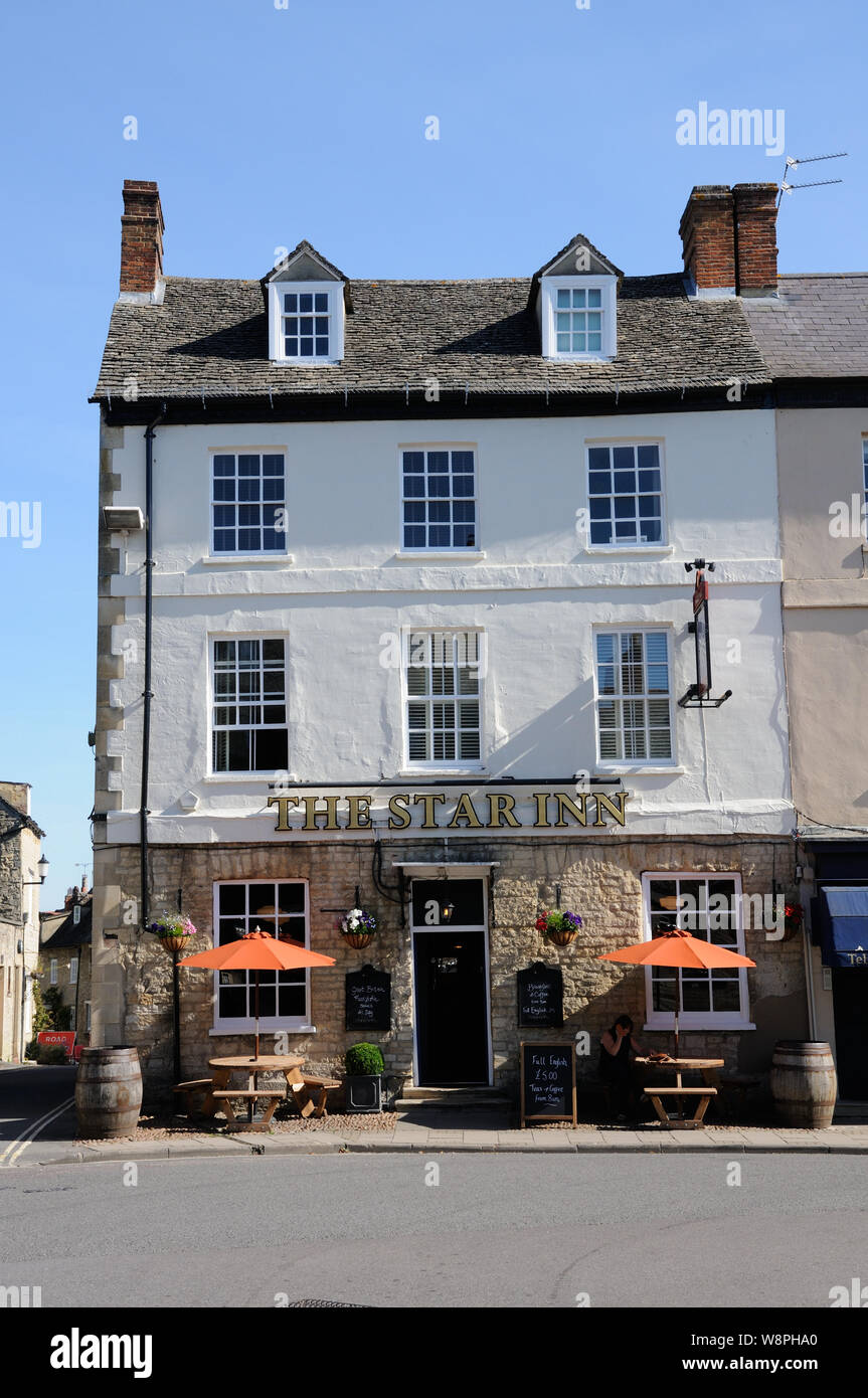 The Star Inn, Woodstock, Oxfordshire Stock Photo - Alamy