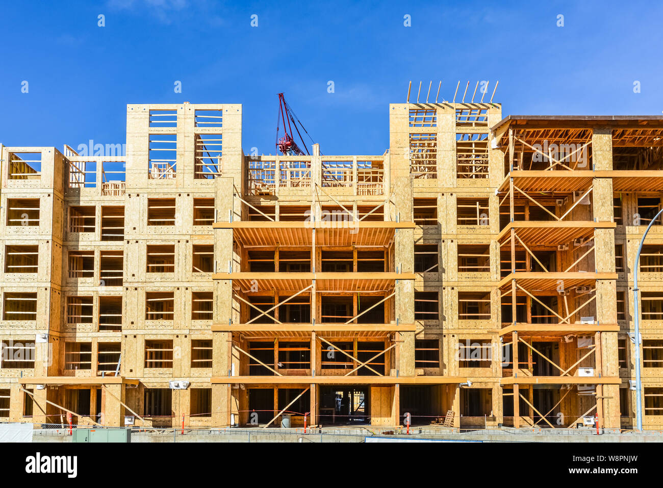 Single storey structure hi-res stock photography and images - Alamy