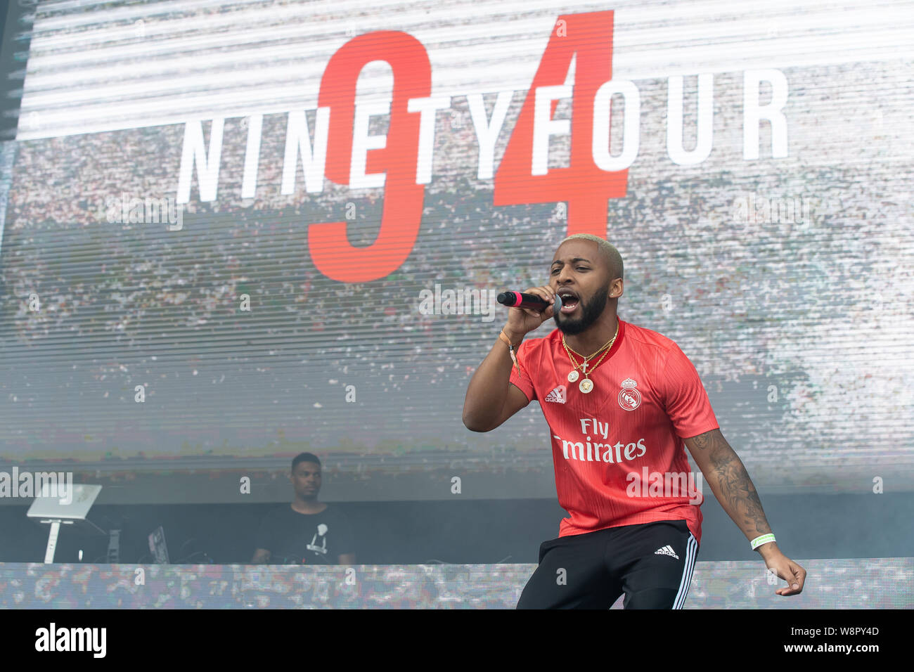 African canadian man hi-res stock photography and images - Alamy