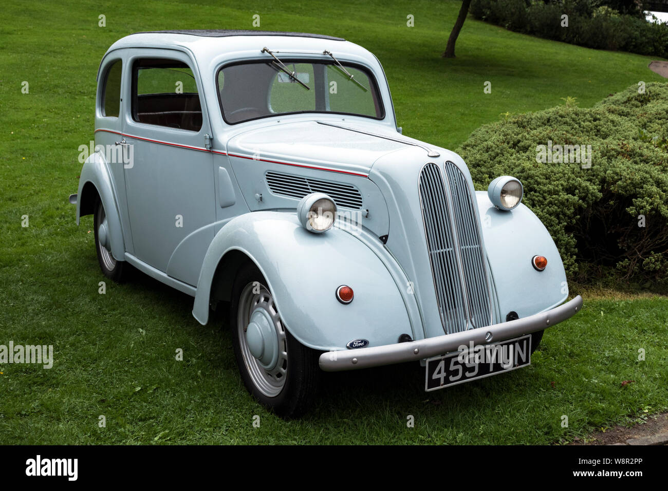 Ford popular hi-res stock photography and images - Alamy