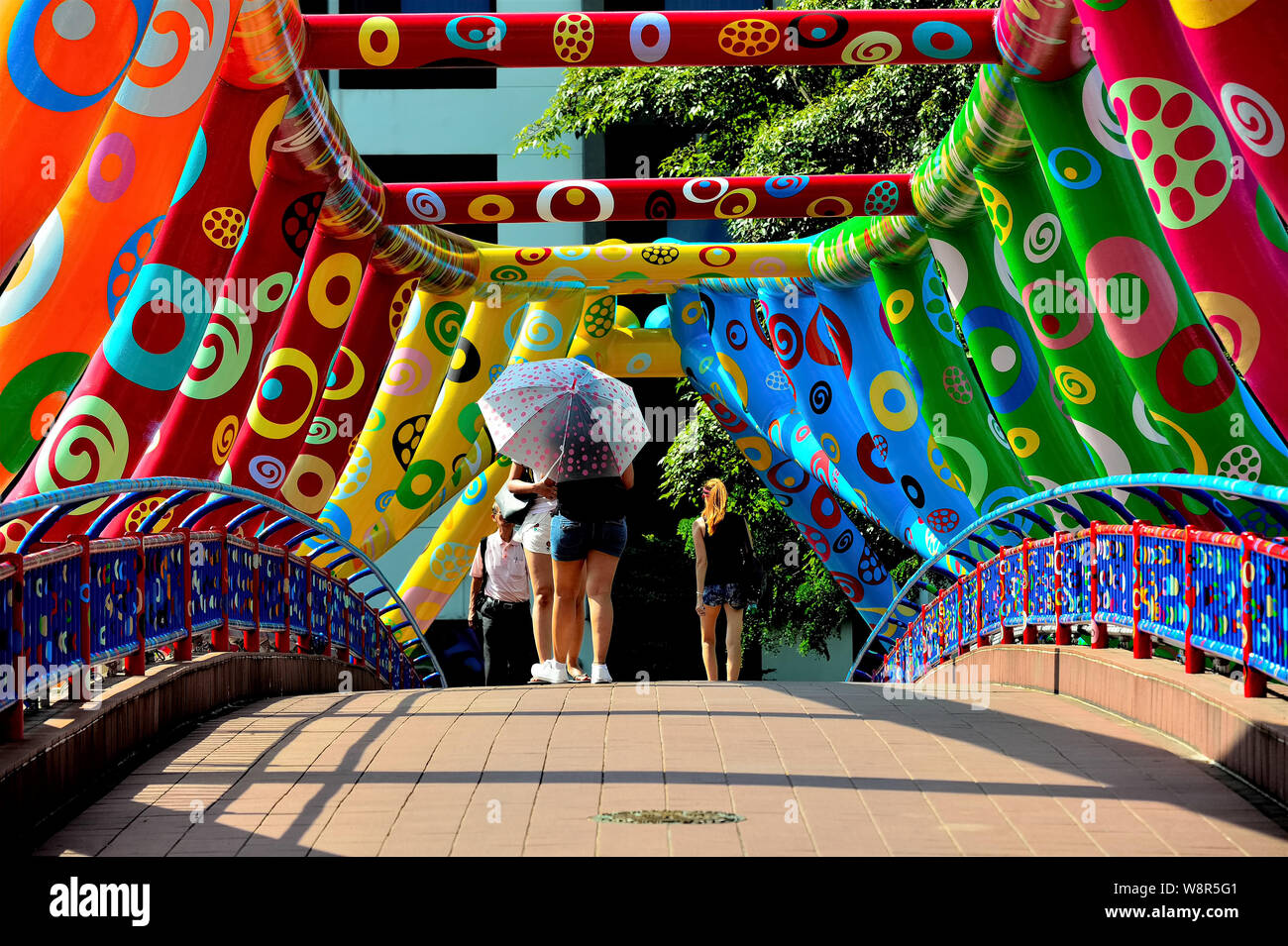 View along roadway of Alkaff Bridge, a landmark structure on Singapore ...
