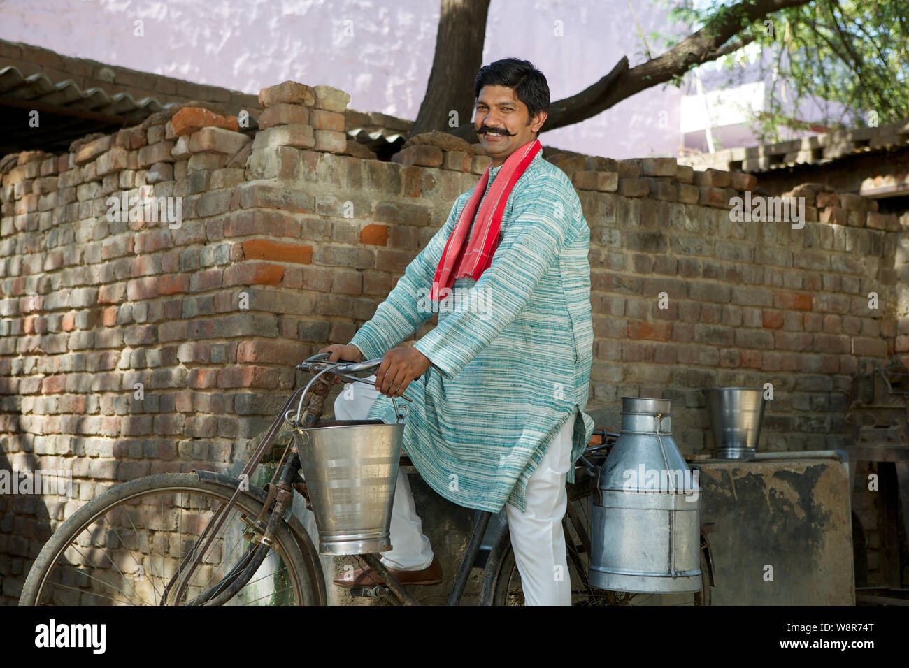 Man riding cycle village life hi-res stock photography and images - Alamy