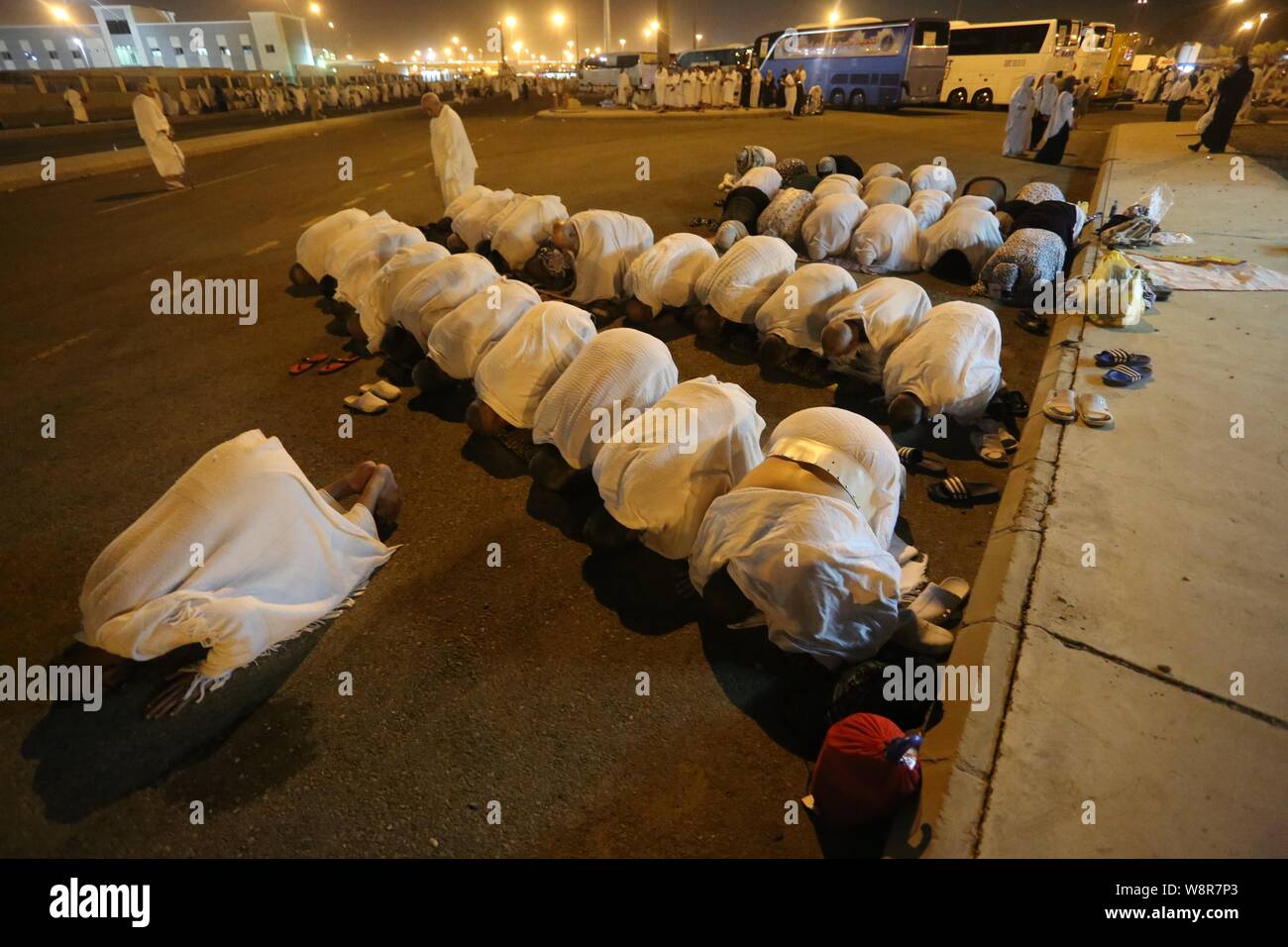 Mecca, Mecca, Saudi Arabia. 10th Aug, 2019. Muslims pilgrims pray at a ...