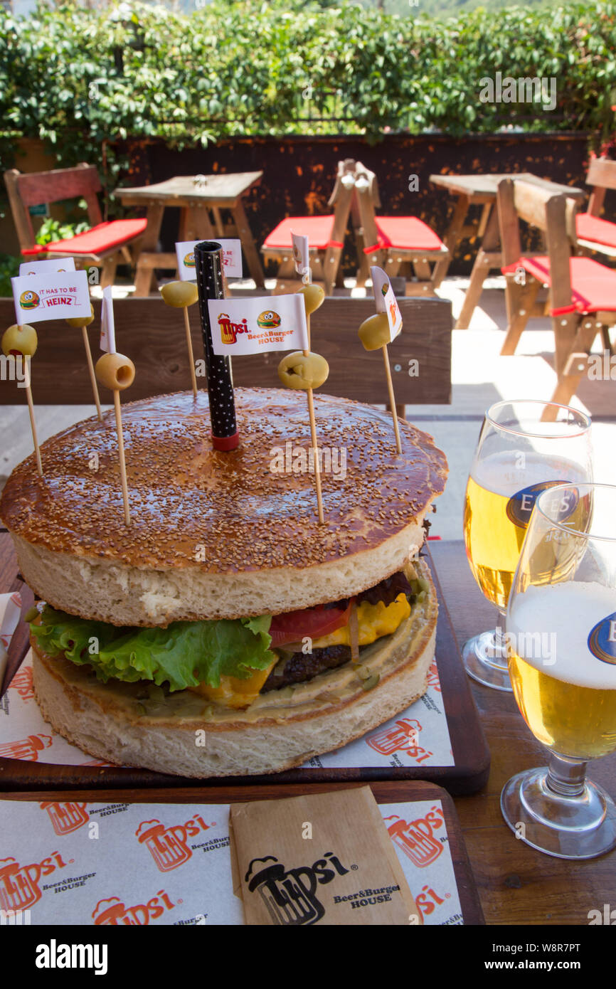 Burger house hi-res stock photography and images - Alamy