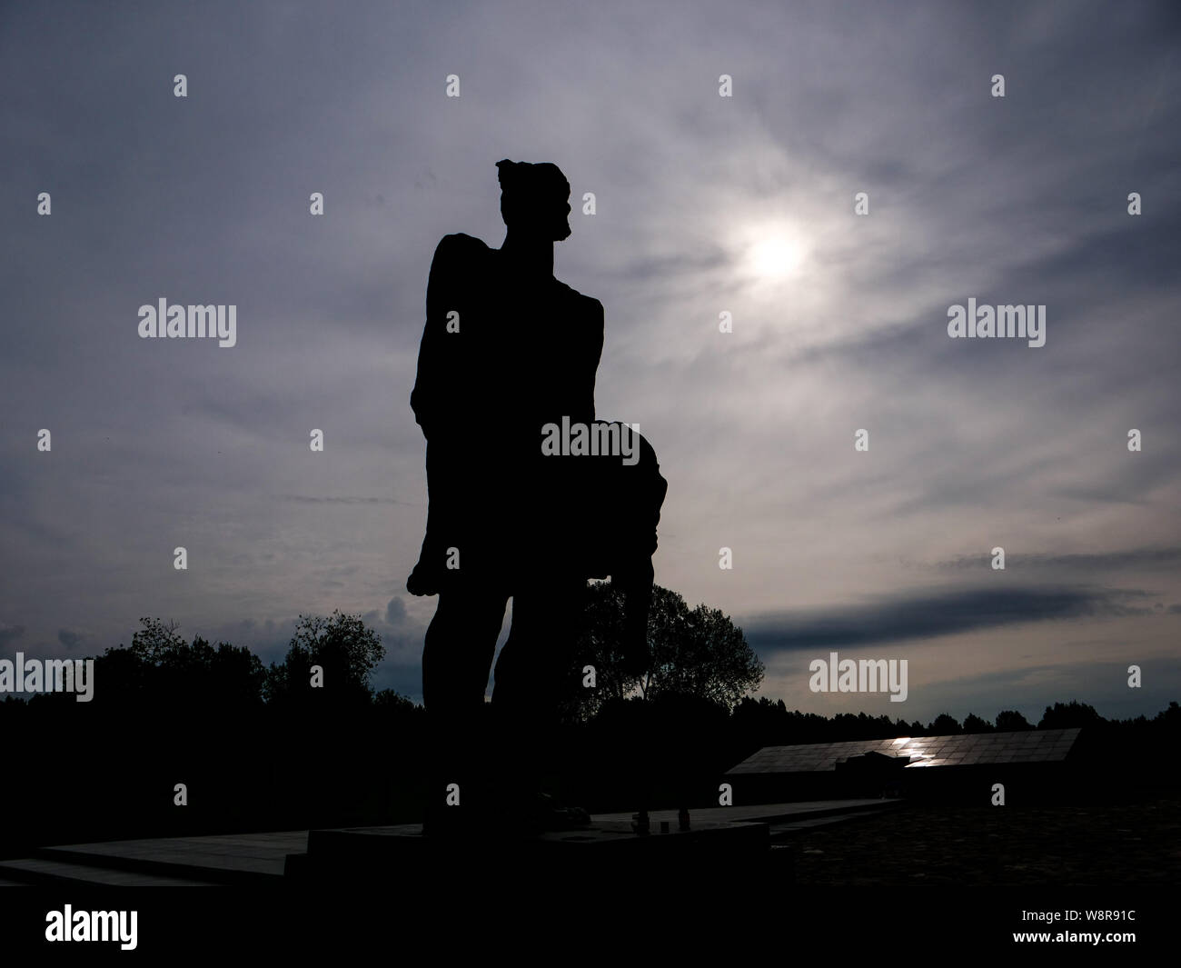 Khatyn massacre hi-res stock photography and images - Alamy